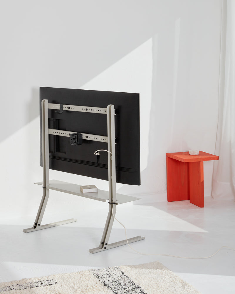 TV-stativ | Köp TV-stativ och designertillbehör för plattskärms-TV